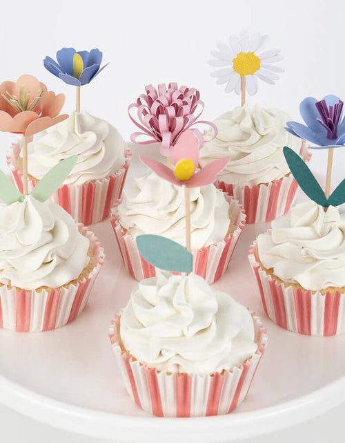 Flower Garden Cupcake Kit (Set of 12)