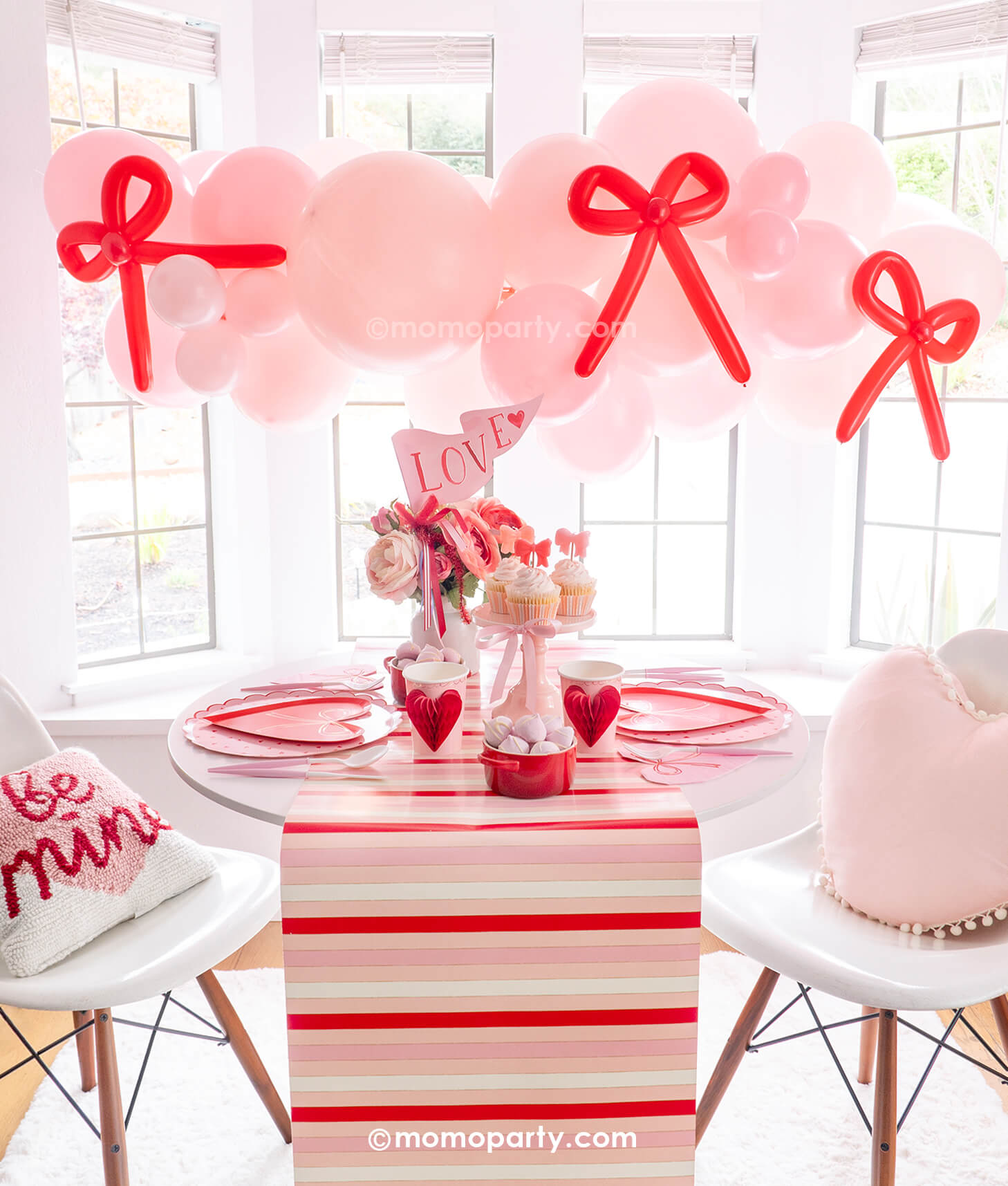 Bow-tiful Valentine's Day Party Box