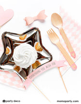 Pink Heart Wooden Cutlery Set (Set of 18)